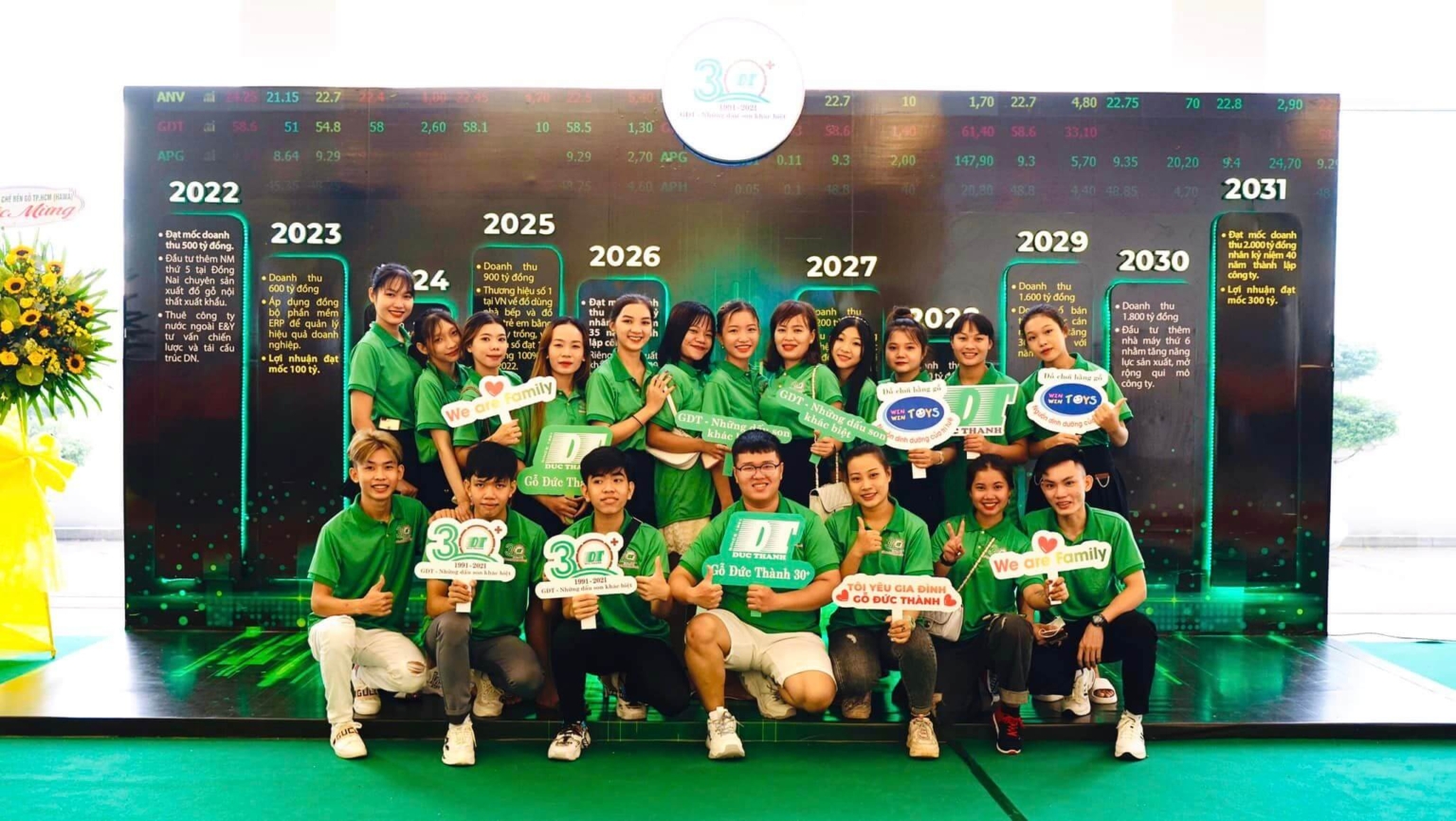 Hashtag Cầm Tay Đẹp, Thiết kế và in Hashtag #1 Vietnam