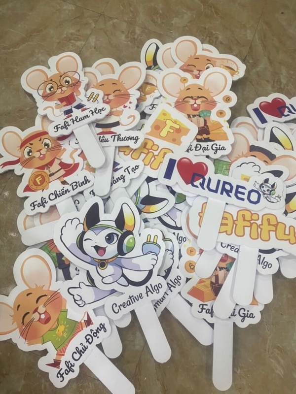 Mẫu hashtag cầm tay tiếng anh Đẹp – Độc – Dễ thương