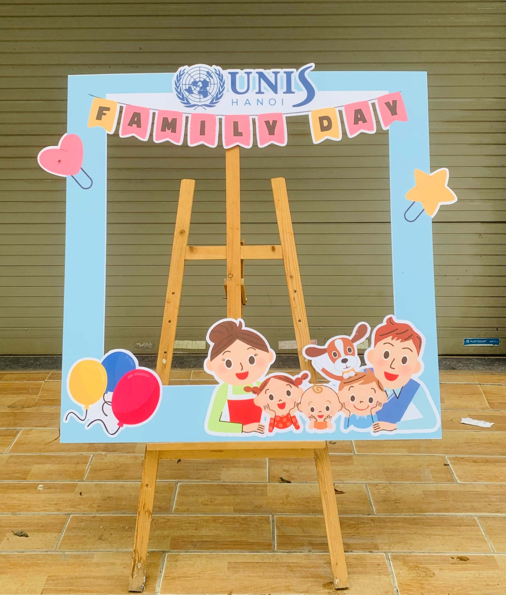 Khung check in sự kiện: Mẫu khung chụp hình đẹp nhất 2025