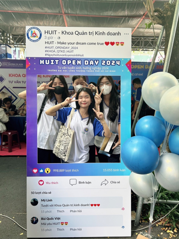 Khung check in sự kiện: Mẫu khung chụp hình đẹp nhất 2025